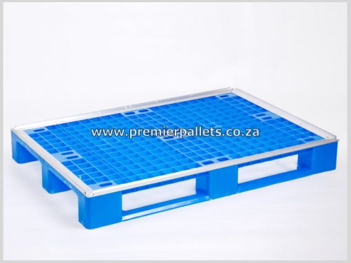Damaged: Plastic Pallets - Premier Pallets
