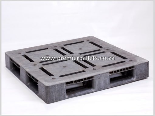 Damaged: Plastic Pallets - Premier Pallets